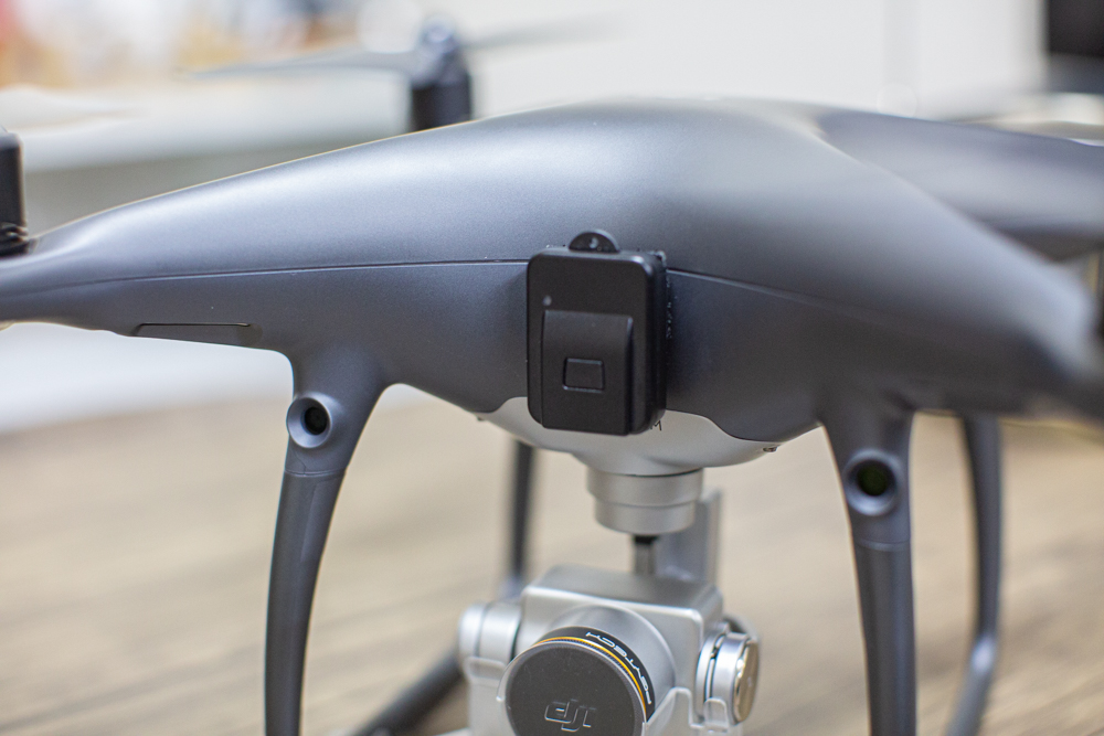 【空撮道】安全飛行でより良い映像を!! -リモートIDを可視化する- | 動画・ウェブサイト・広告制作の実績が豊富-株式会社フォーカス